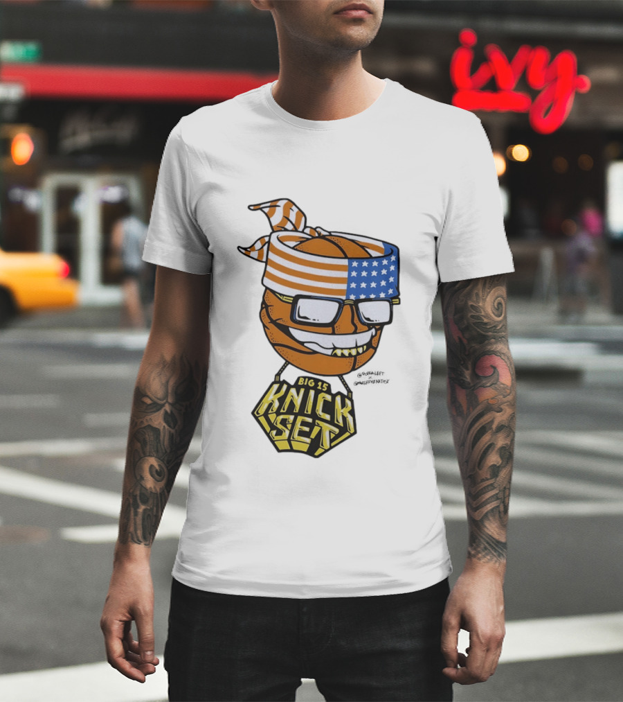 Big 15 Knick Set Basketball Wearing USA Flag Bandana And Glasses T-Shirt