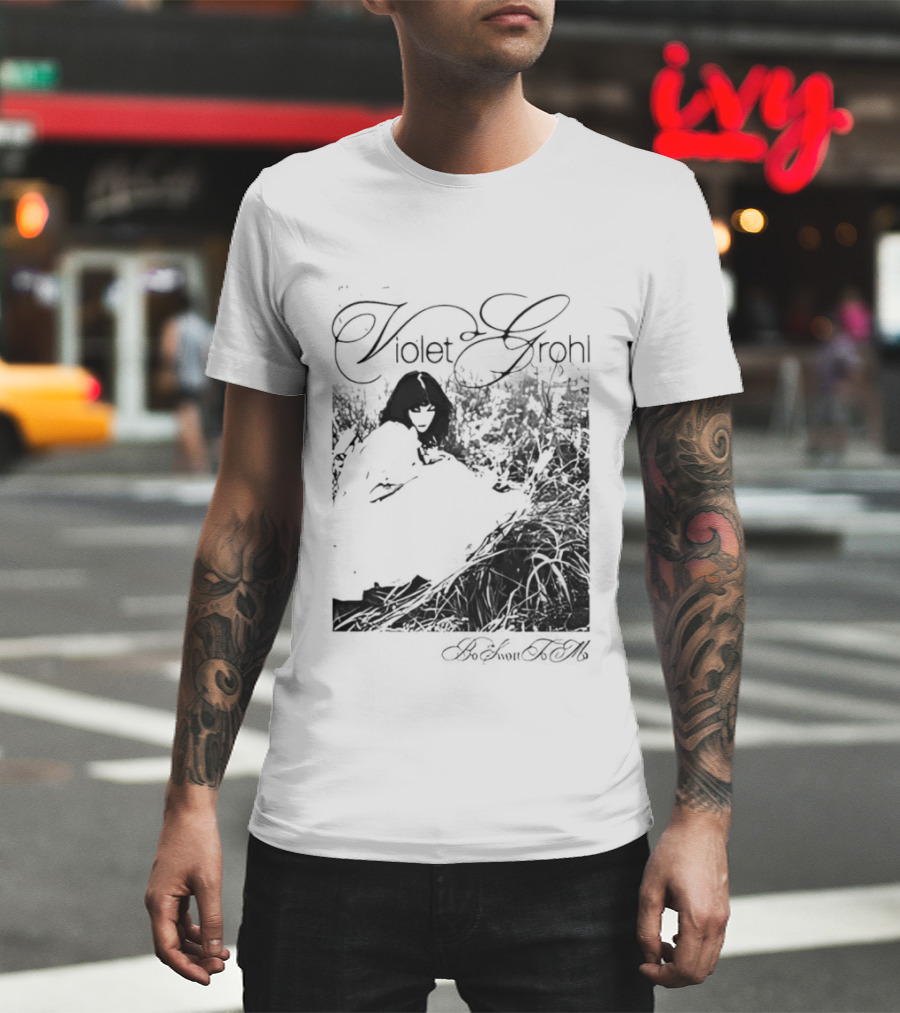 Violet Grohl Be Sweet To Me Photo T-Shirt