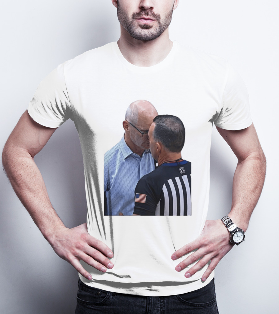 Dan Hurley Uconn Huskies Headbutt Confrontation With Referee Basketball Moment T-Shirt