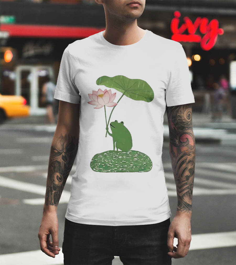 Frog With Lotus Umbrella Under The Rain Meme Cute Nature Scene T-Shirt
