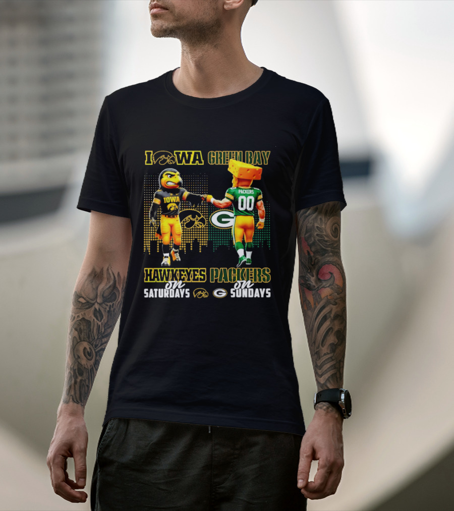Iowa Hawkeyes On Saturdays Green Bay Packers On Sundays City Skyline T-Shirt
