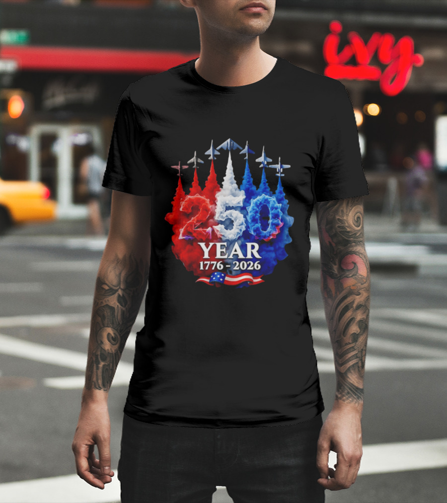 Fighter Jet Leaving A Smoke Trail 250 Years American 250th USA Patriotic 4th Of July T-Shirt