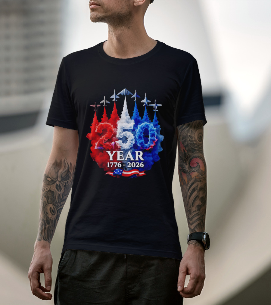 Fighter Jet Leaving A Smoke Trail 250 Years American 250th USA Patriotic 4th Of July T-Shirt