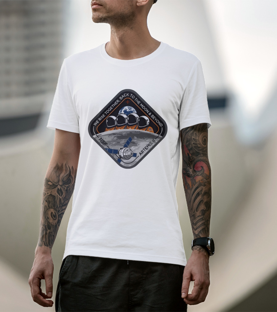 Reid Wiseman Victor Glover Christina Koch NASA Jeremy Hansen Artemis II We Rise Together Back To The Moon And Beyond T-Shirt
