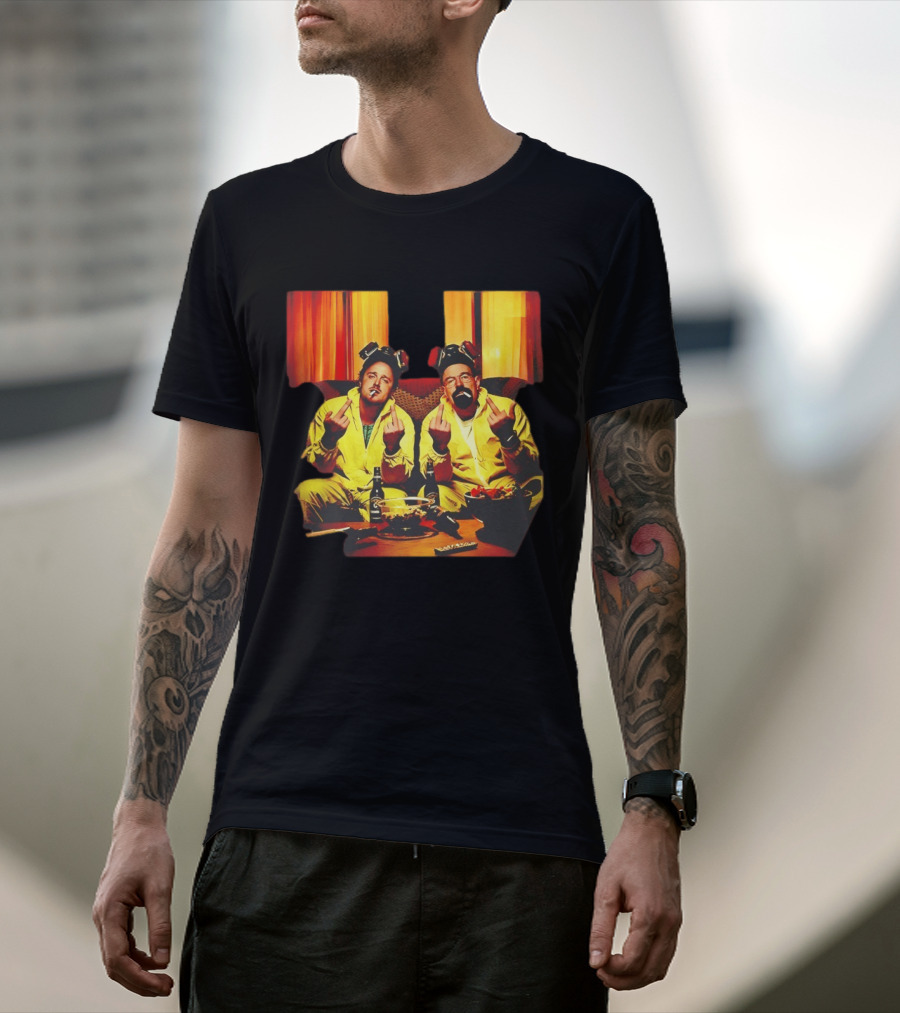 Jesse Pinkman Walter White Breaking Bad Flipping The Bird Yellow Hazmat Suits T-Shirt