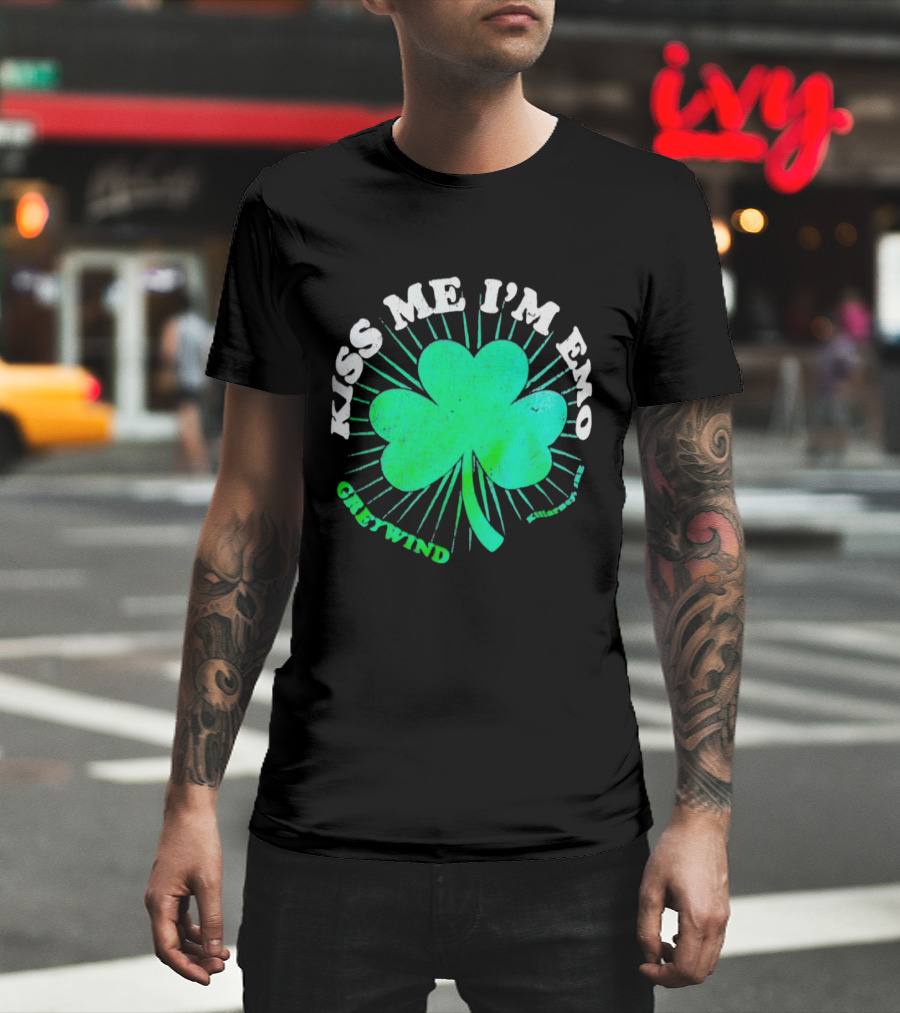 Kiss Me I'm Emo Greywind Shamrock Killarney Ireland T-Shirt