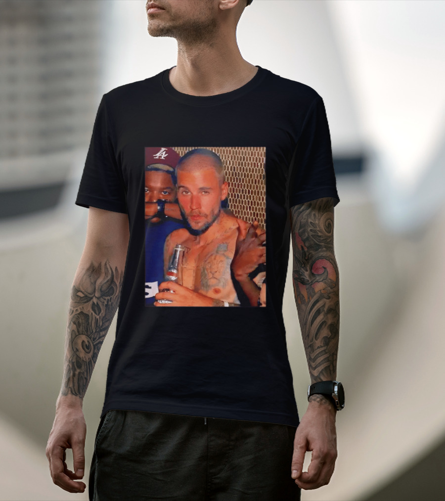 Justin Bieber Holding Beer Photo T-Shirt