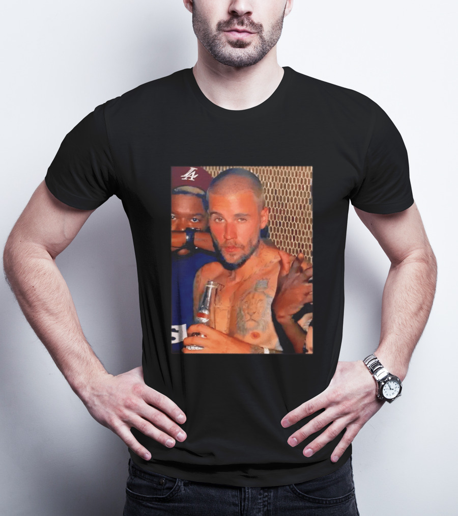 Justin Bieber Holding Beer Photo T-Shirt