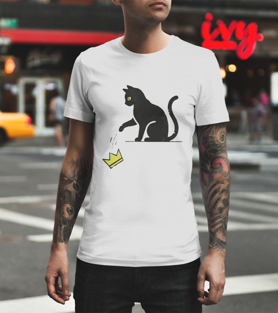 Cat Knocking Crown Anti King Humor Black Cat Yellow Eyes T-Shirt