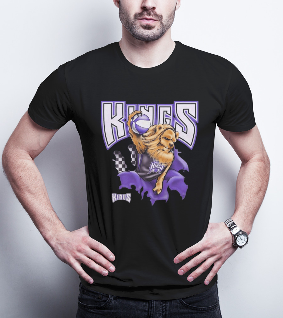 Mitchell & Ness Purple Sacramento Kings Breakthrough Fierce Lion Basketball T-Shirt