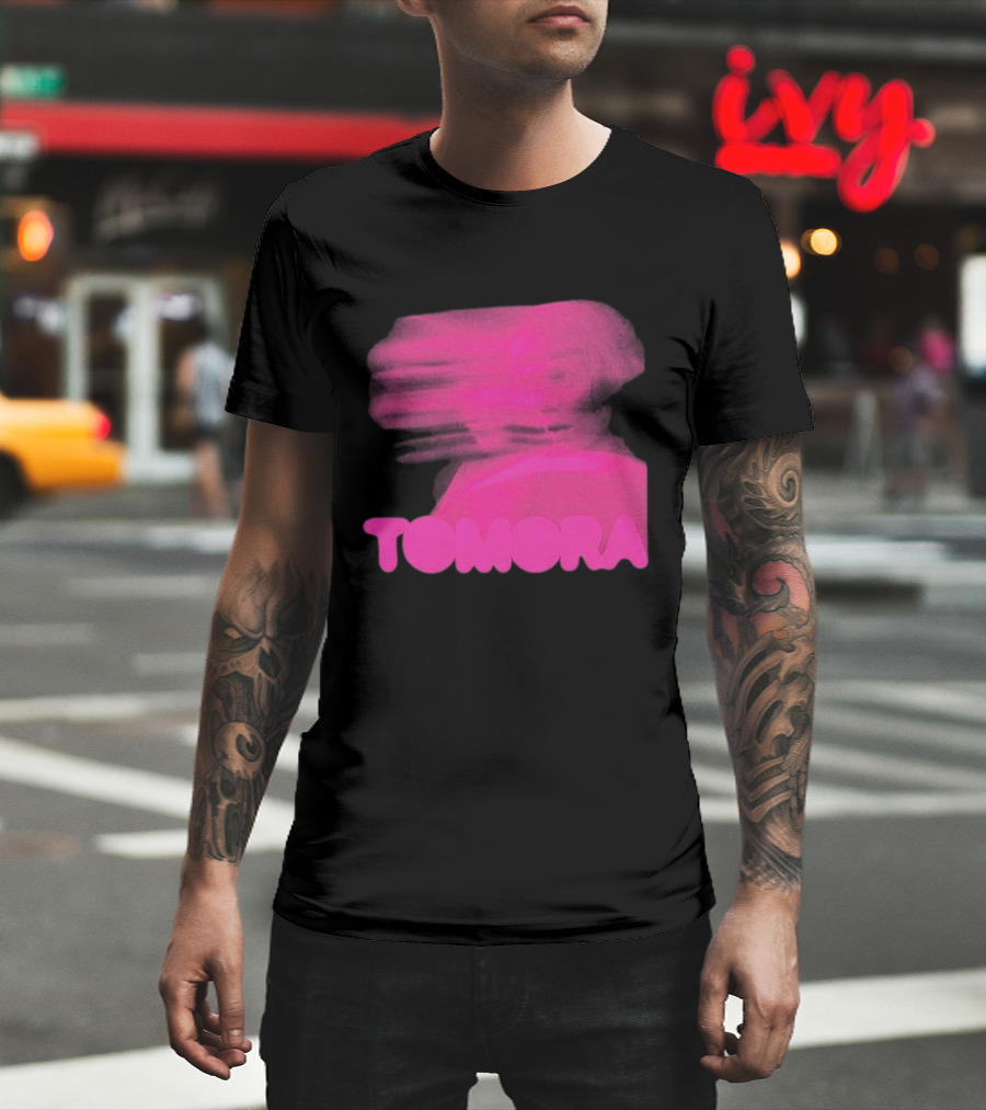TOMORA Pink Blurred Portrait Friendly Companion T-Shirt