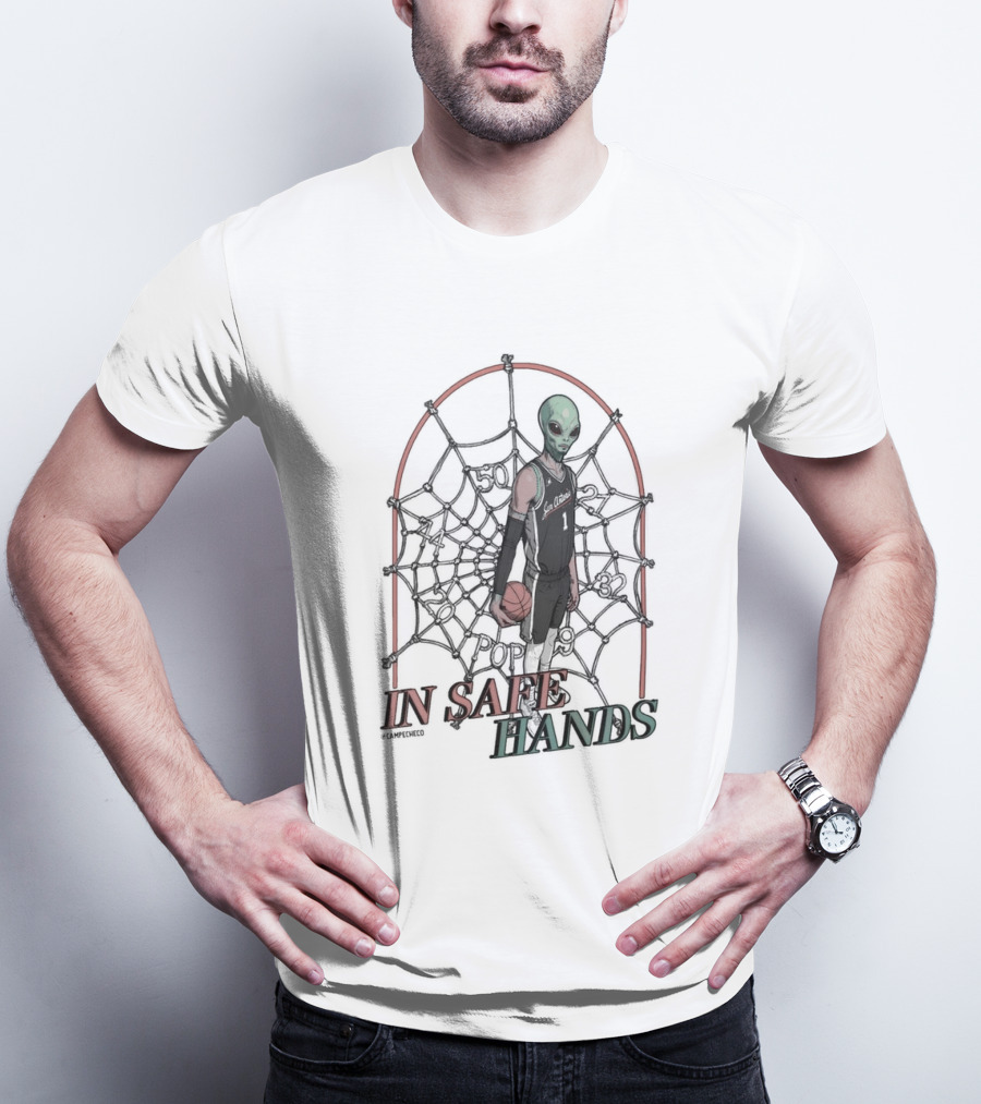 Spurs Victor Wembanyama Alien Spider Theme In Safe Hands T-Shirt