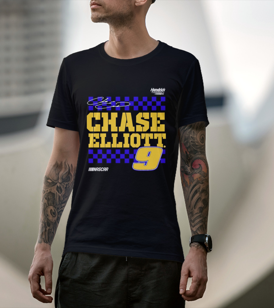 Chase Elliott 9 NASCAR Hendrick Motorsports Vive La Fete Autographed T-Shirt