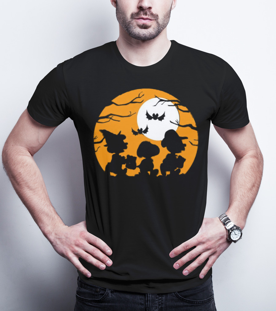 Great Pumpkin Charlie Brown Peanuts Trick Or Treat Halloween Moon Bat Silhouettes T-Shirt