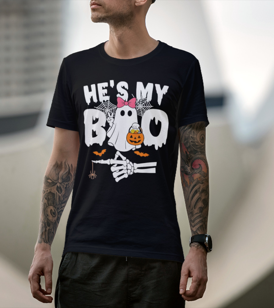 He’s My Boo Pink Bow Ghost With Pumpkin Candy Basket And Skeleton Hand Halloween T-Shirt