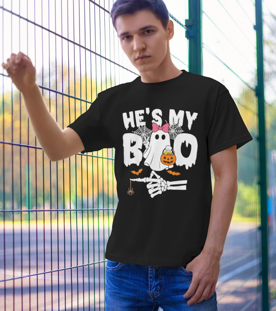 He’s My Boo Pink Bow Ghost With Pumpkin Candy Basket And Skeleton Hand Halloween T-Shirt
