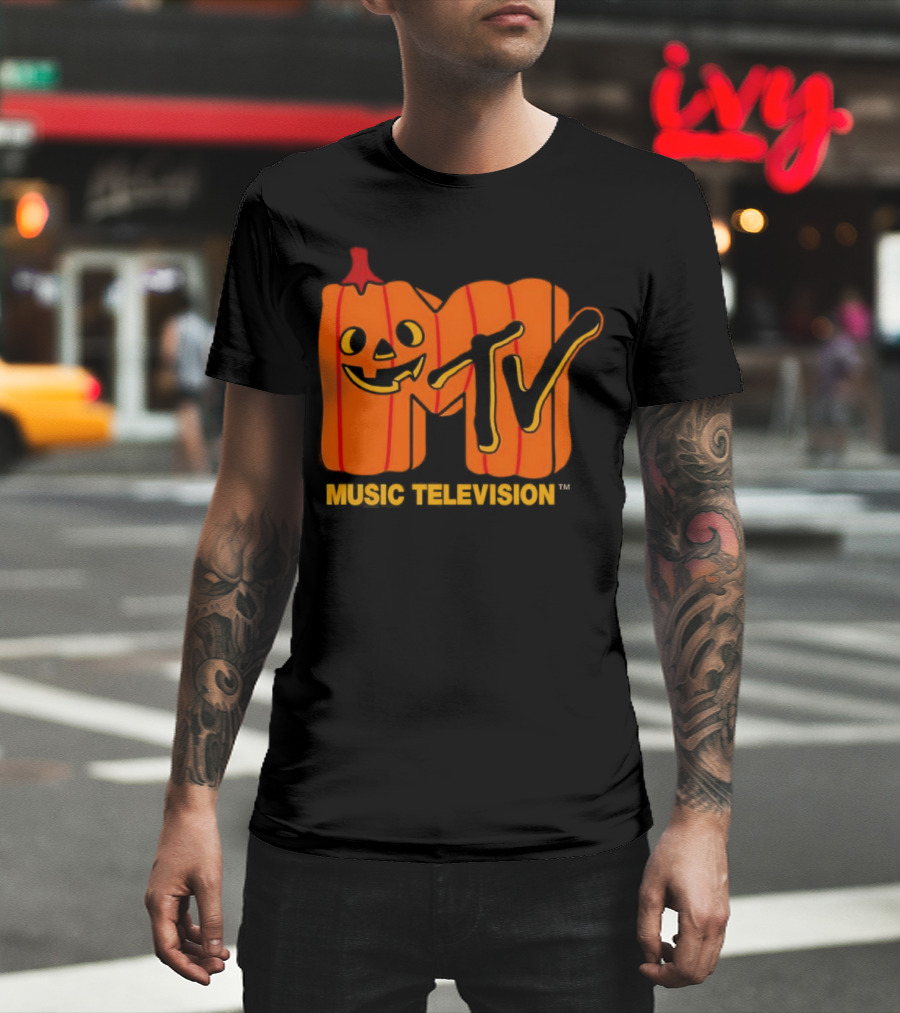 MTV Music Television Pumpkin Halloween T-Shirt