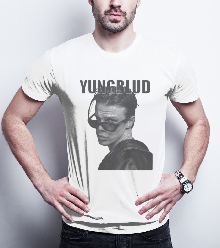 YUNGBLUD Sunglasses Cool Pose T-Shirt