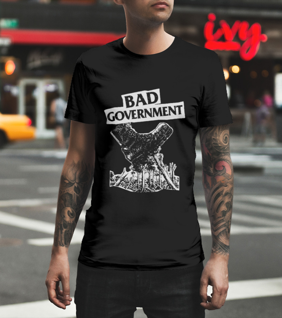 Bad Government Tree Stump Political Satire T-Shirt