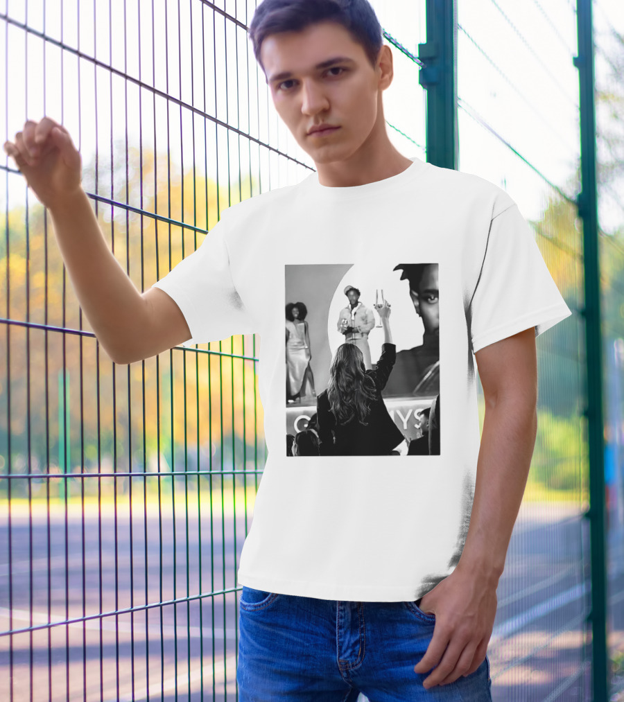 Taylor Celebrates Kendrick Lamar Grammy Win T-Shirt