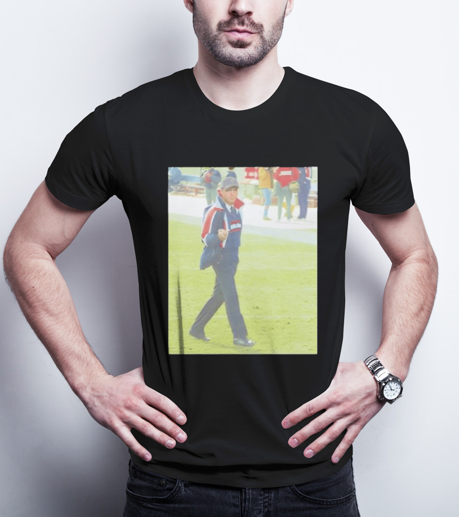 Chicago Bears Mike Ditka Da Coach Middle Finger Iconic Gesture T-Shirt