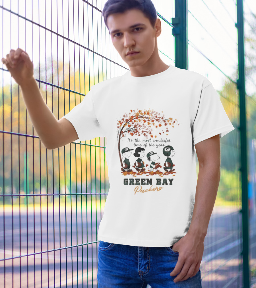 Green Bay Packers Snoopy Peanuts Fall Autumn Football It's The Most Wonderful Time Of The Year T-Shirt