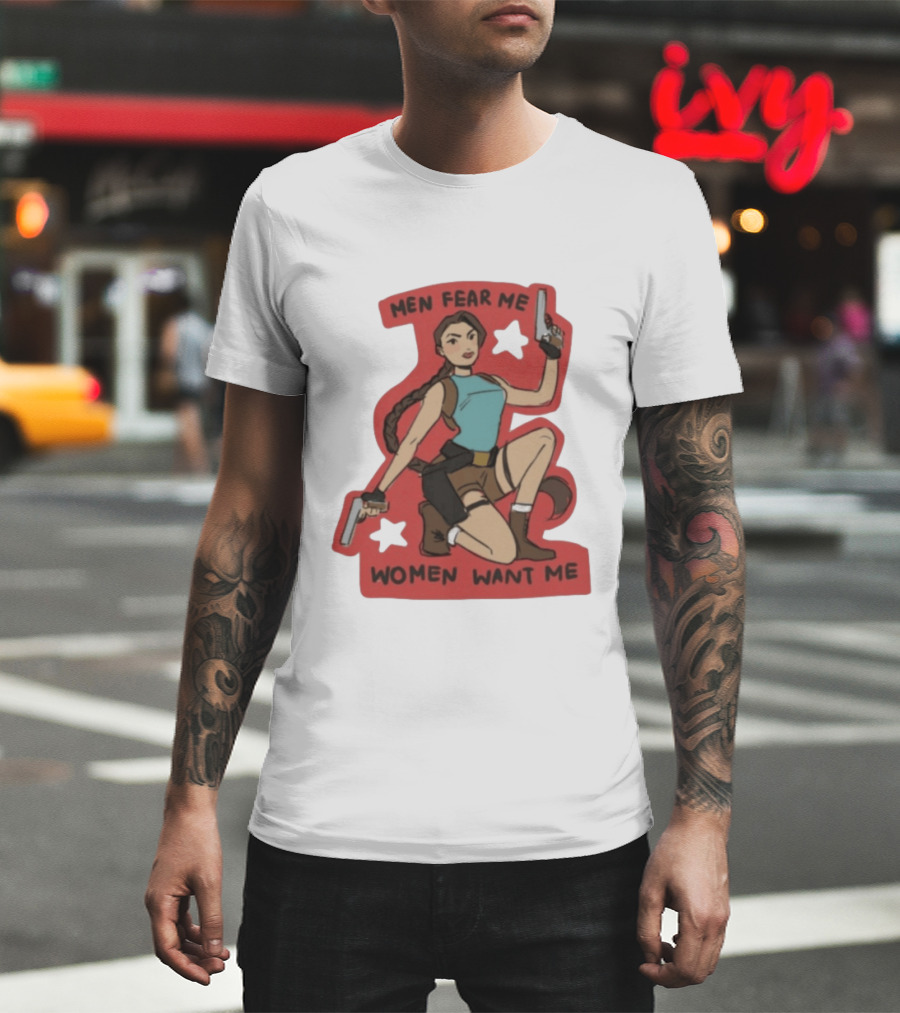 Men Fear Me Women Want Me Woman With Guns And Stars T-Shirt