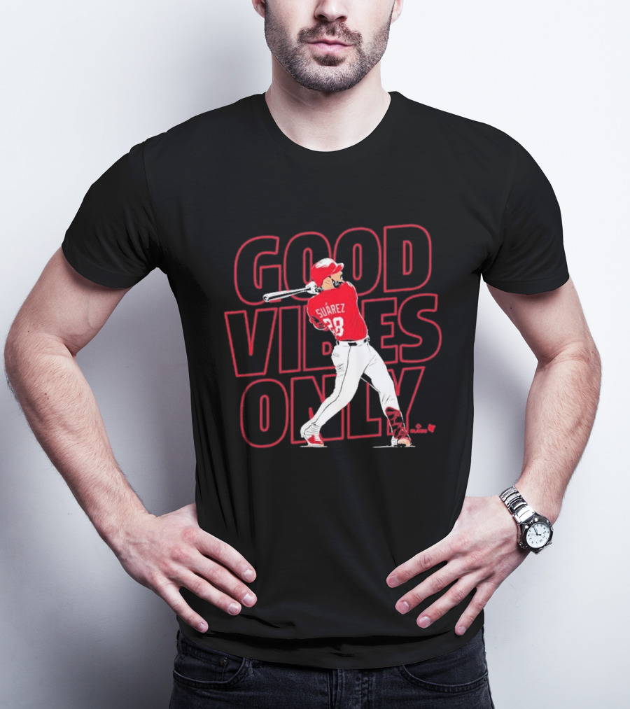 Eugenio Suárez Good Vibes Only Cincinnati Baseball Player Swinging 28 T-Shirt