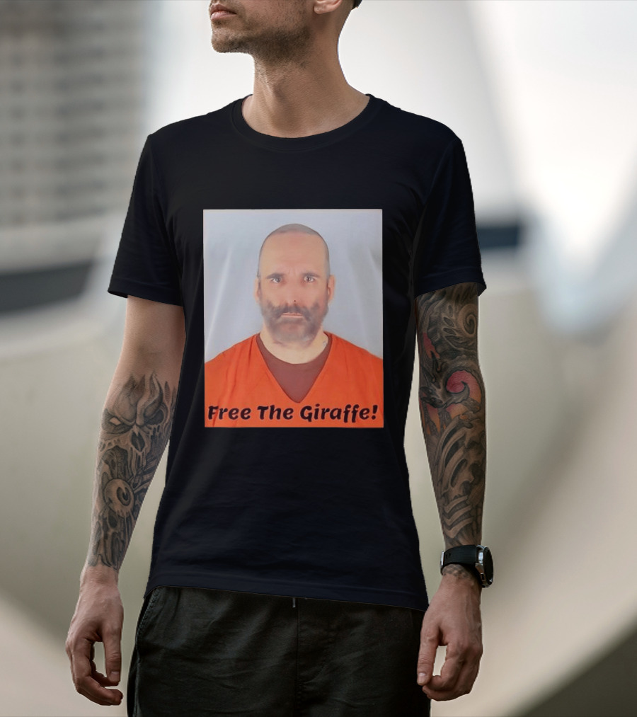 Free The Giraffe Shot Funny Jail Photo T-Shirt