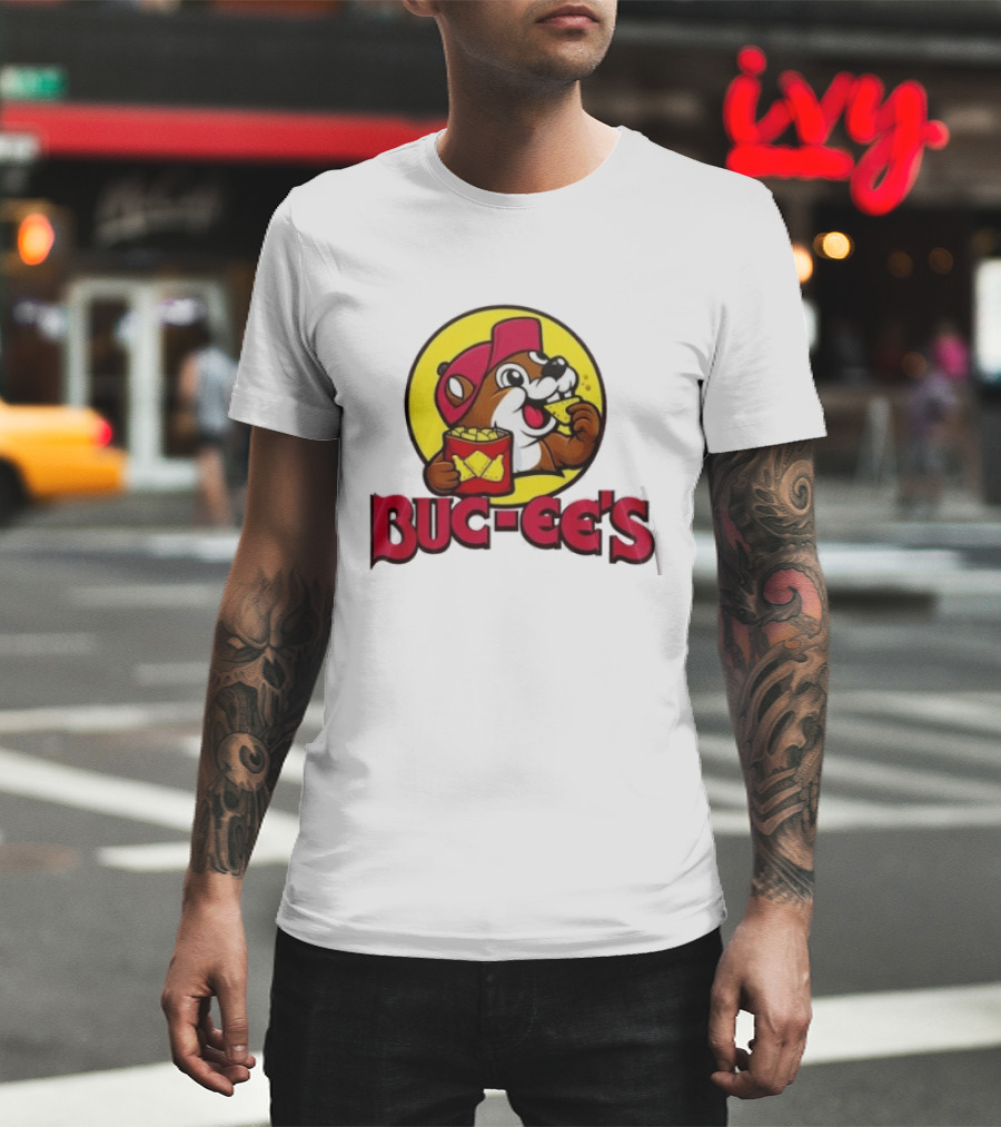 Buc Ee's Snack Lover Beaming T-Shirt