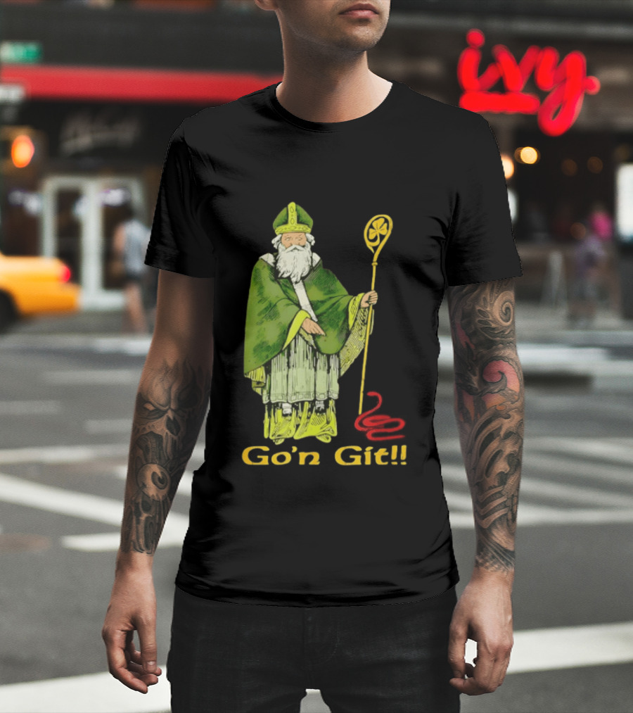 Go'n Git St Patrick Vintage Illustration With Staff And Smoke T-Shirt