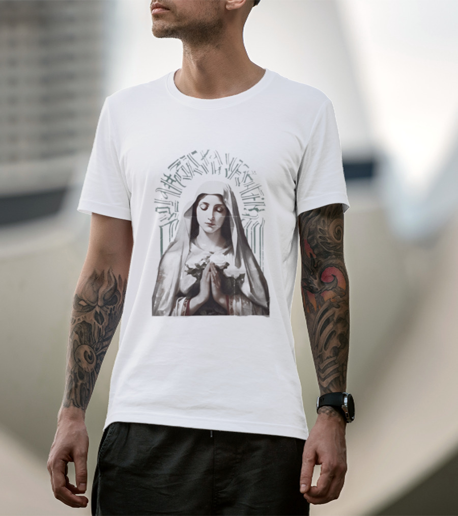 Virgin Mary With White Roses Holy Mary Mother Of Us Pray For Us Gothic T-Shirt