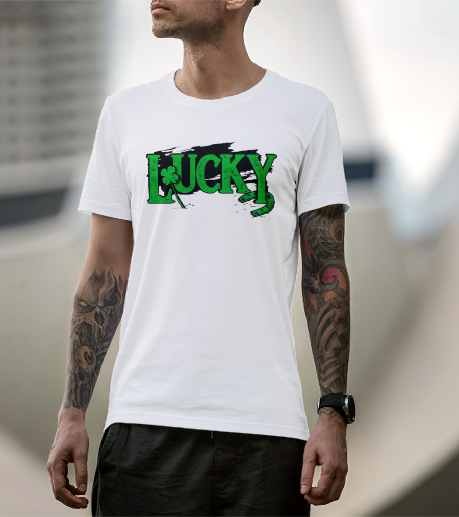 Lucky Green Horseshoe And Shamrock St. Patrick's Day T-Shirt