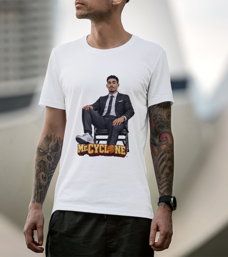 Mr Cyclone Tamin Lipsey In Suit On Chair Iowa State Cyclones T-Shirt