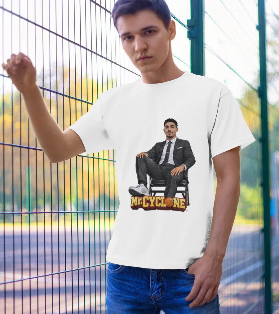 Mr Cyclone Tamin Lipsey In Suit On Chair Iowa State Cyclones T-Shirt