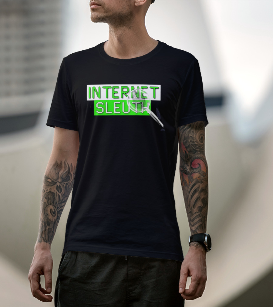 Internet Sleuth Magnifying Glass Green T-Shirt