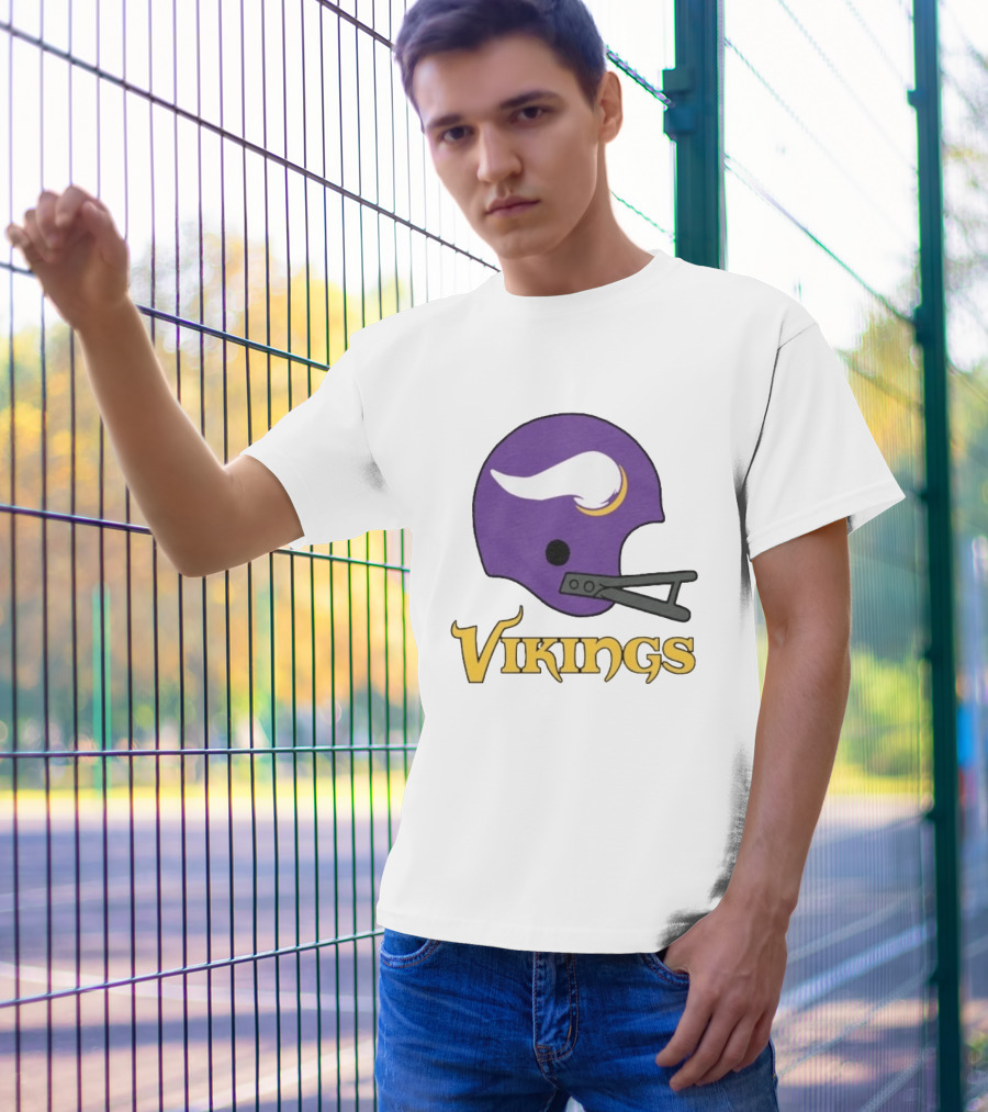 Vikings Minnesota Big Helmet Purple Football Team T-Shirt