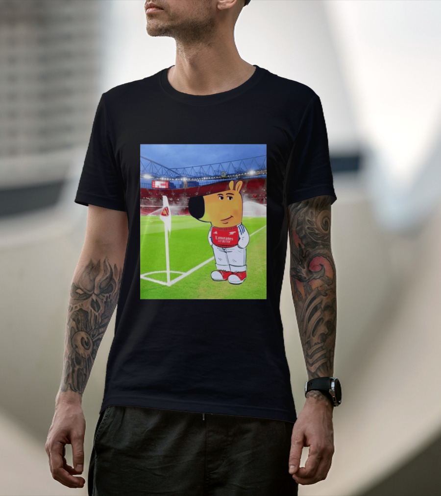 Chill Cartoon Dog In Arsenal Kit At Stadium Awaiting UCL Victory T-Shirt