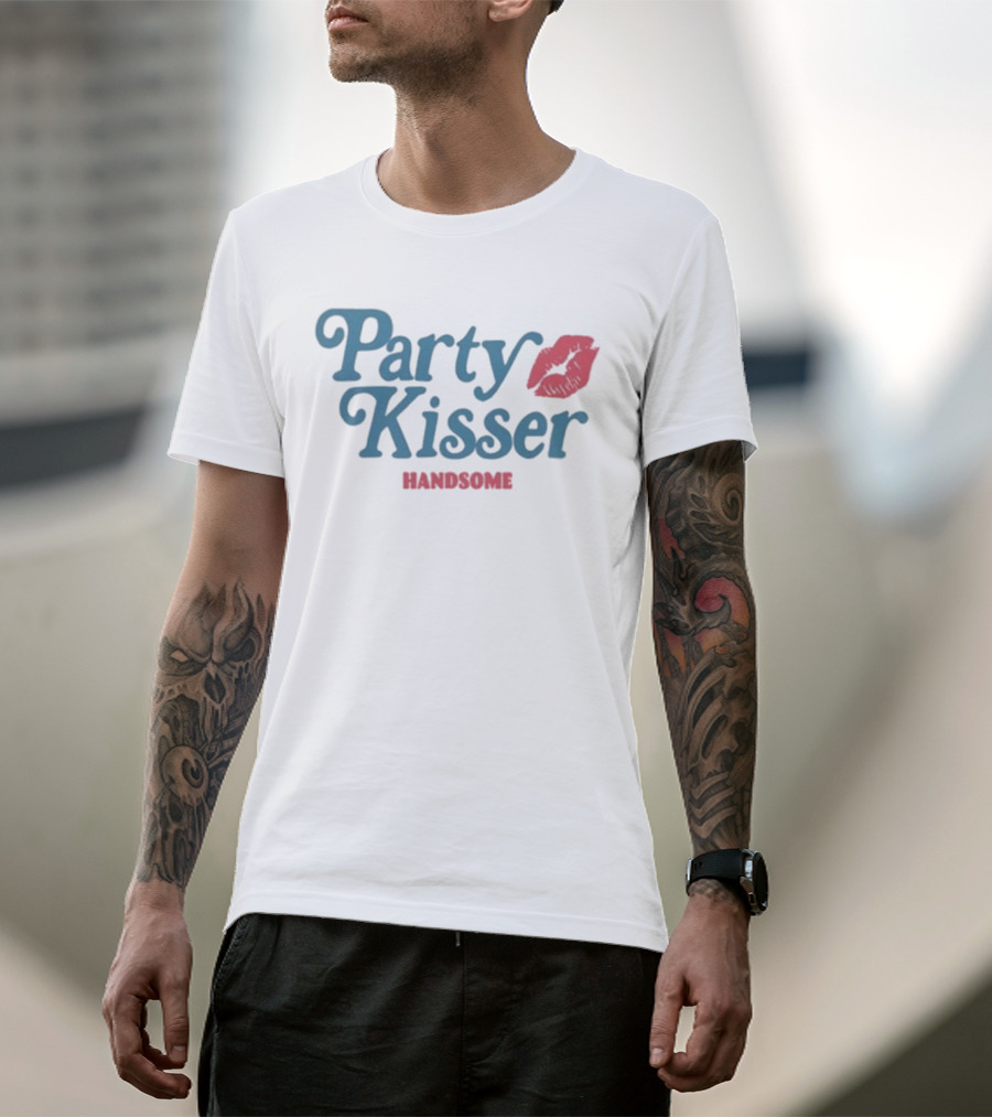 Handsome Party Kisser Lip Print T-Shirt