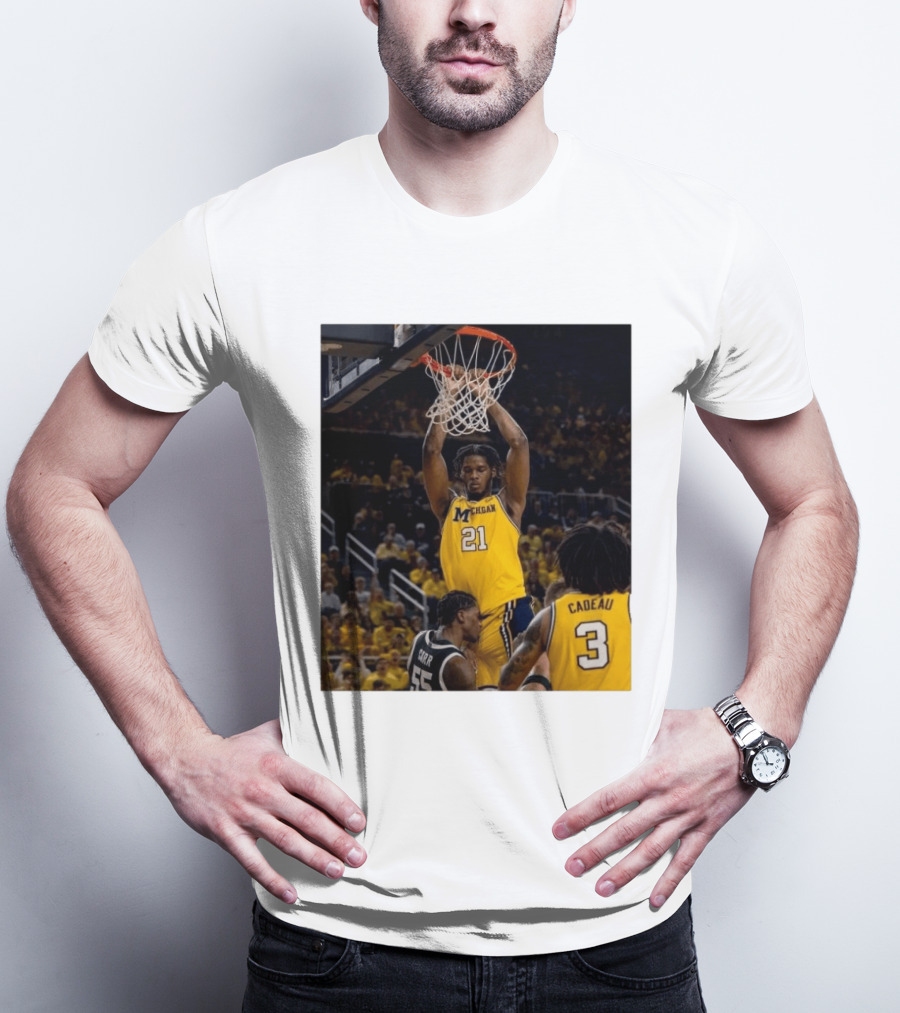 Morez Johnson Jr. Dunk Michigan Vs Carr Cadeau Basketball Moment T-Shirt
