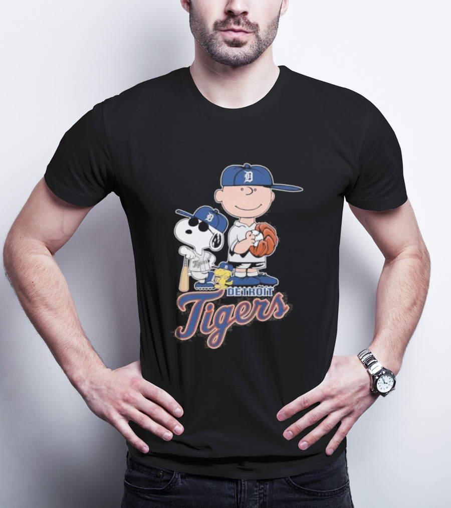 2026 Snoopy Charlie Brown Detroit Tigers Baseball T-Shirt