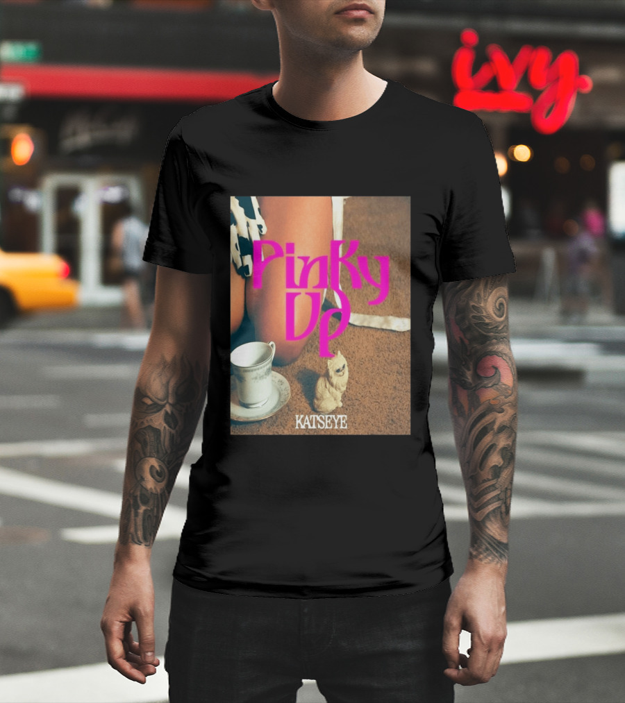 Katseye Pinky Up Vintage Cup And Cat Figurine T-Shirt