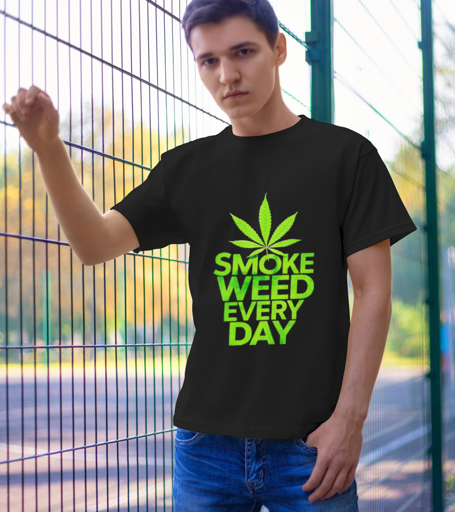 Smoke Weed Every Day Cannabis For Sale Ships Free Leaf T-Shirt