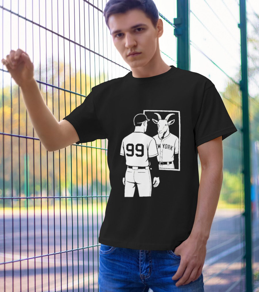 Aaron Judge GOAT Reflection New York Yankees Baseball 99 T-Shirt