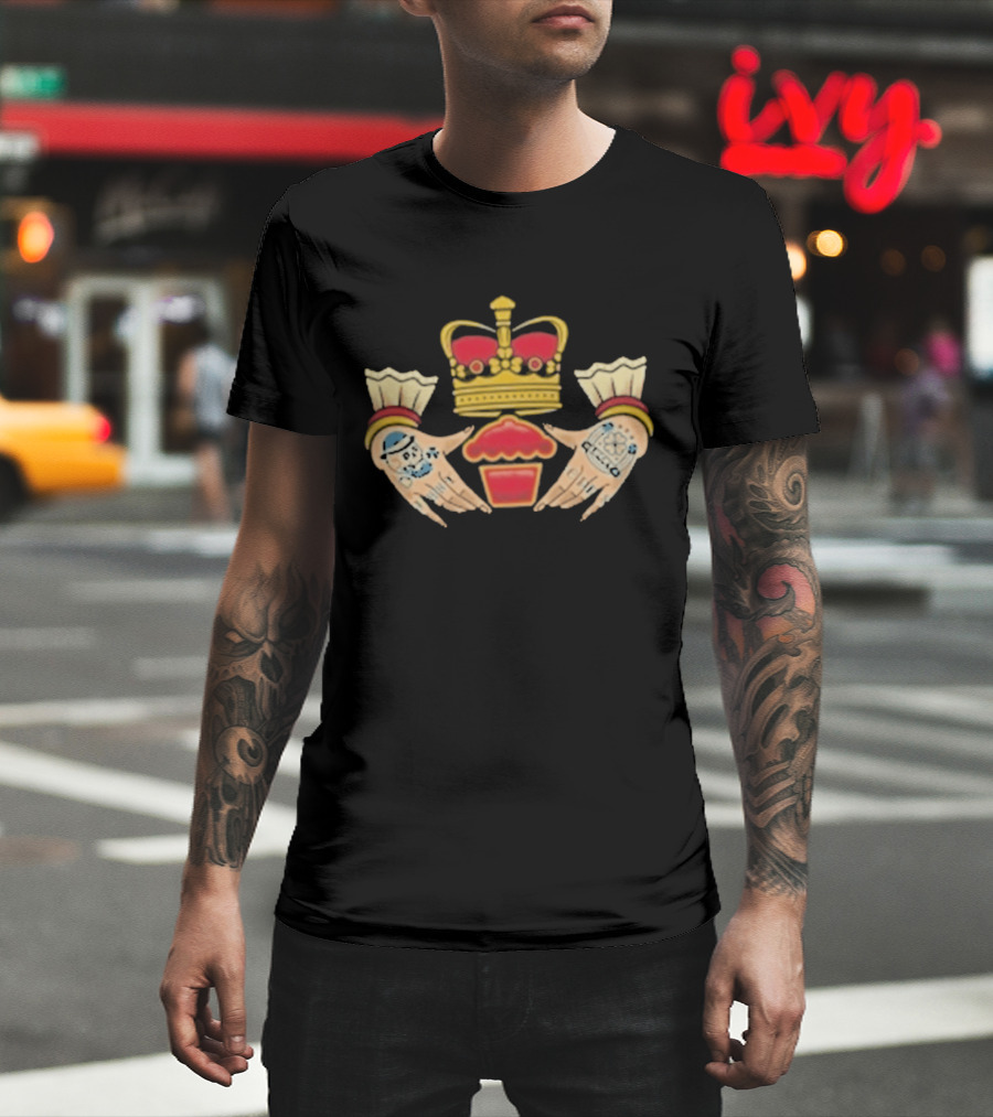 Johnny Cupcakes Claddagh Cakes Crown Hands Tattoo Cupcake T-Shirt