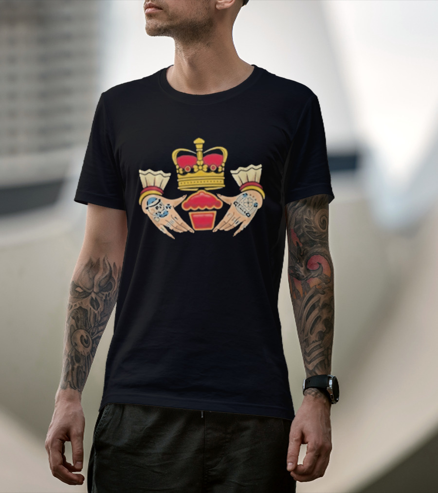 Johnny Cupcakes Claddagh Cakes Crown Hands Tattoo Cupcake T-Shirt
