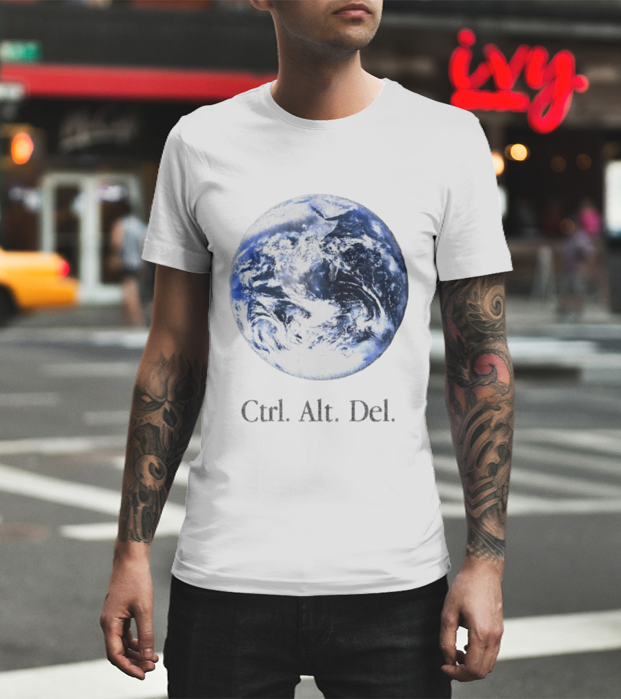 Earth Ctrl Alt Del Retro Computing Humor T-Shirt