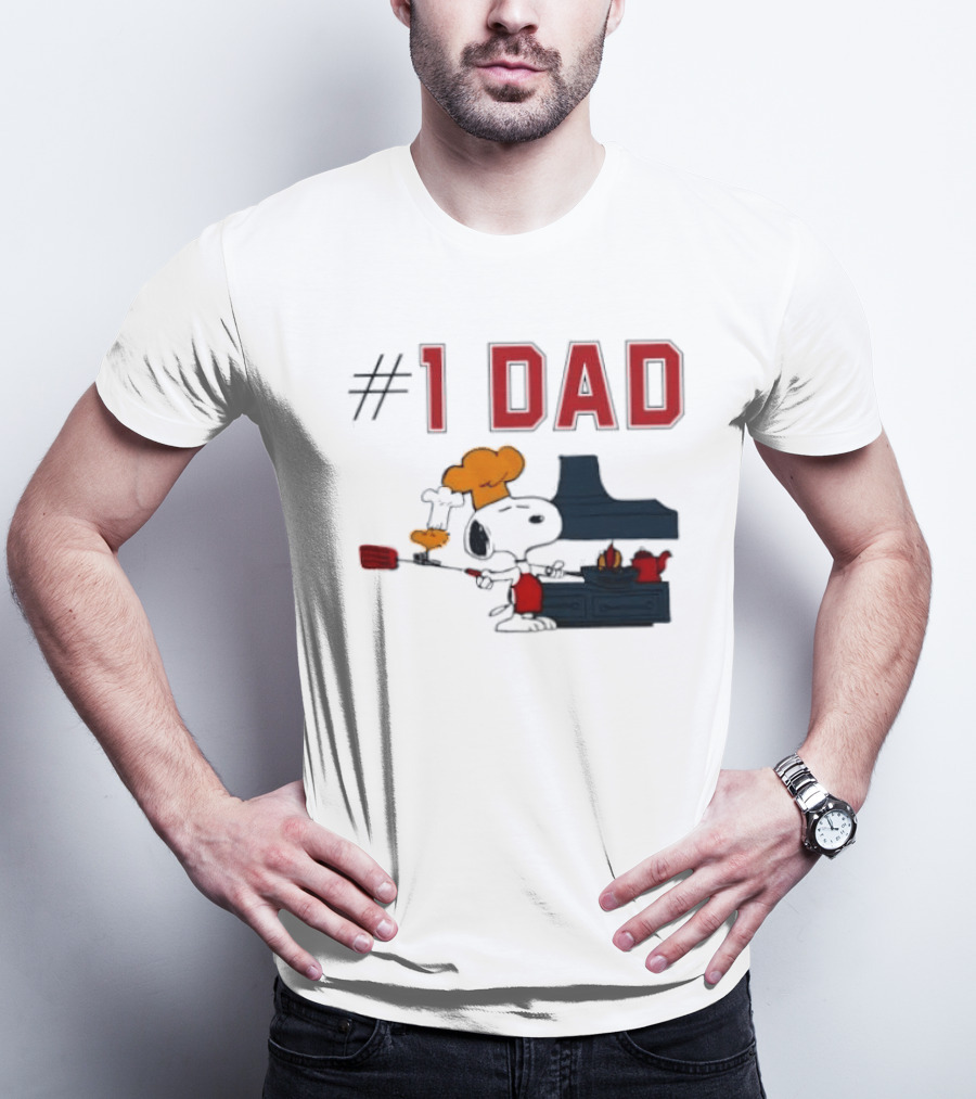 Snoopy #1 Dad BBQ Chef Cooking Grilling Peanuts Comic Strip T-Shirt
