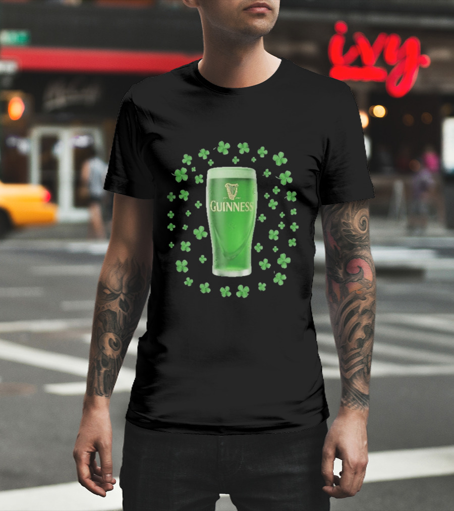 Guinness Pint With Shamrocks St Patrick's Day Celebration T-Shirt