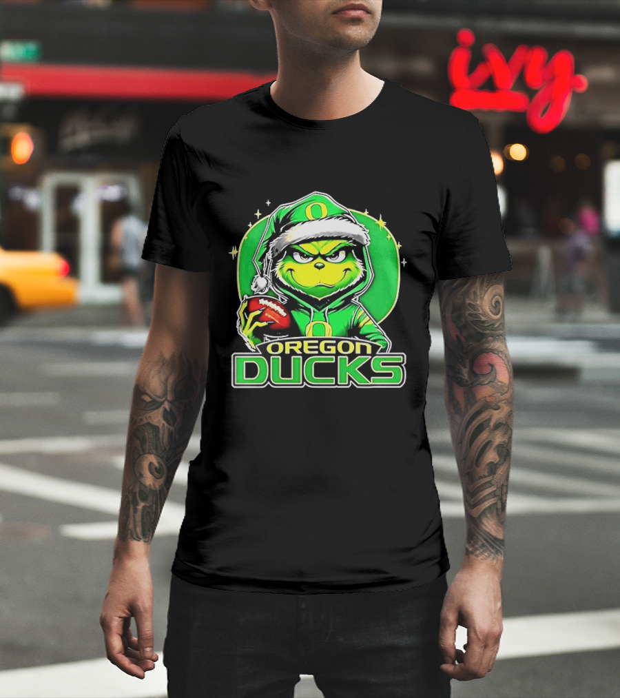 Santa Grinch Oregon Ducks Christmas 2025 T-Shirt